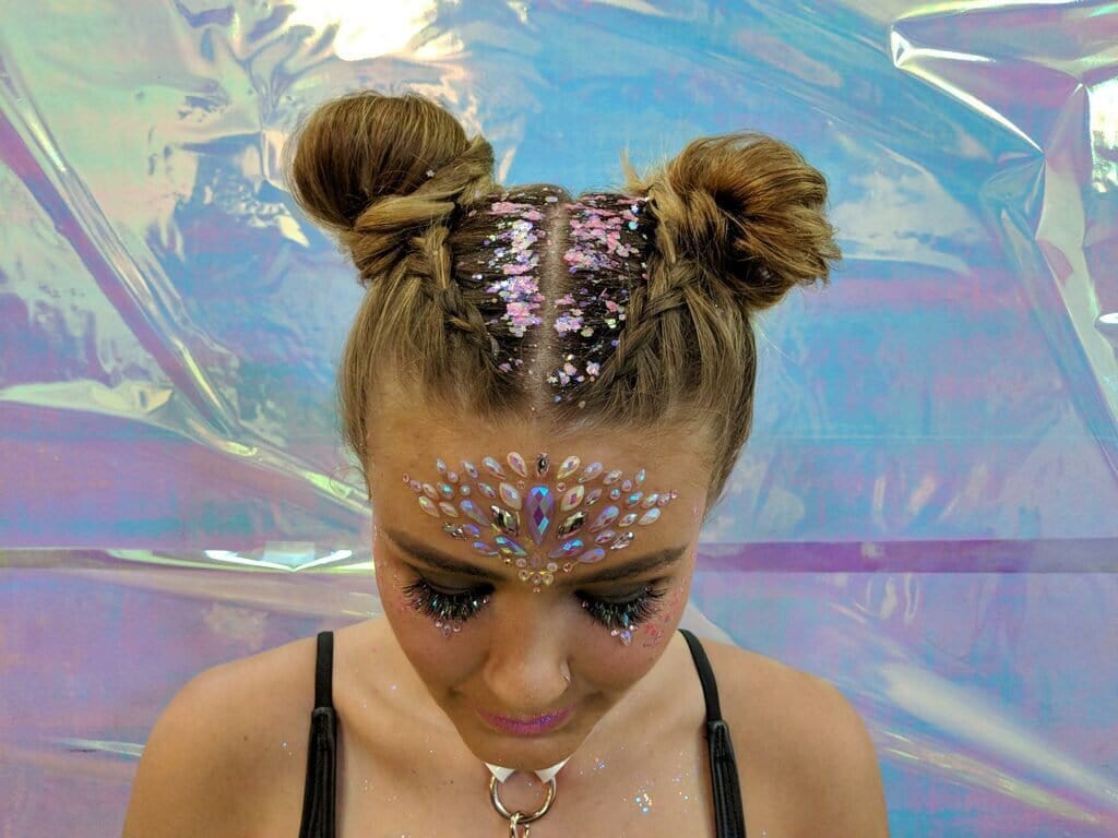 Glitter Roots Tutorial - 5 Easy Steps – iHeartRaves