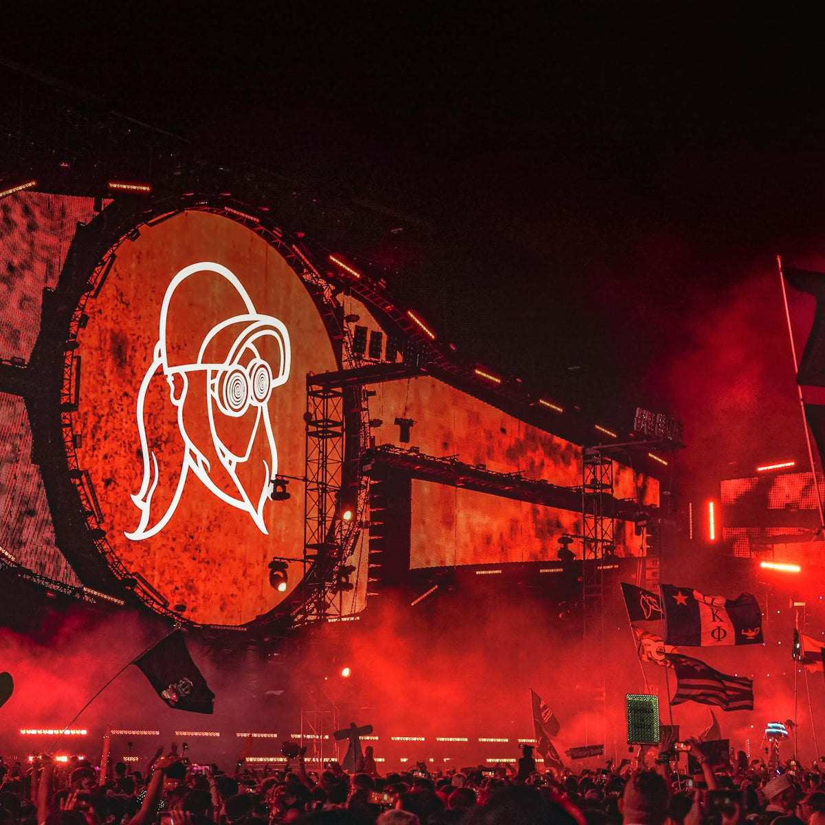 How To Be A Good Rave Friend – iHeartRaves