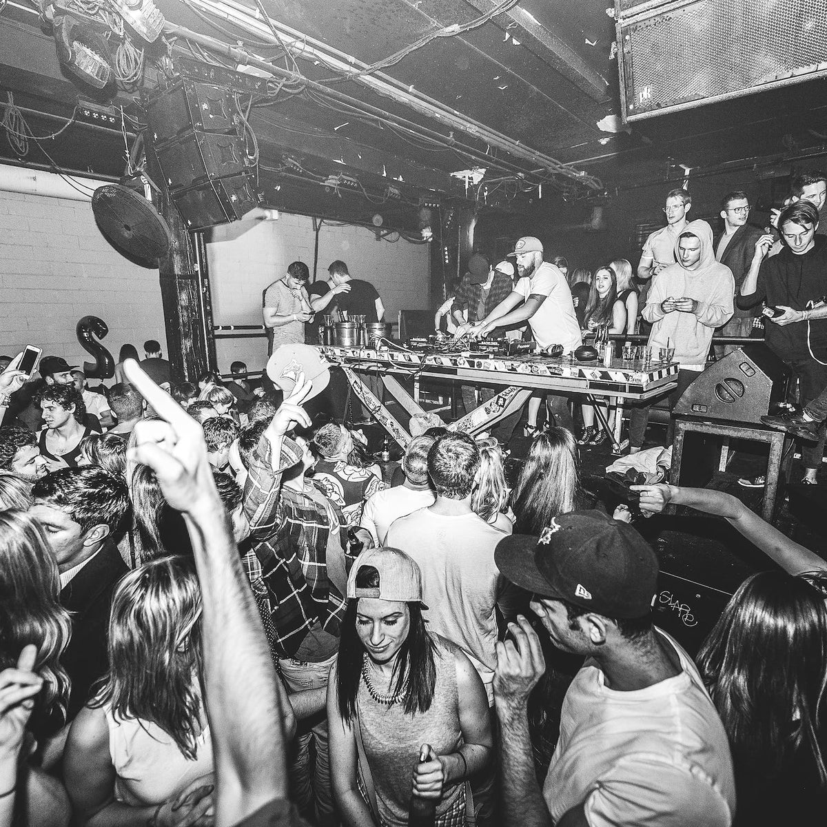 Rave Trend Guide - '90s Raver – iHeartRaves